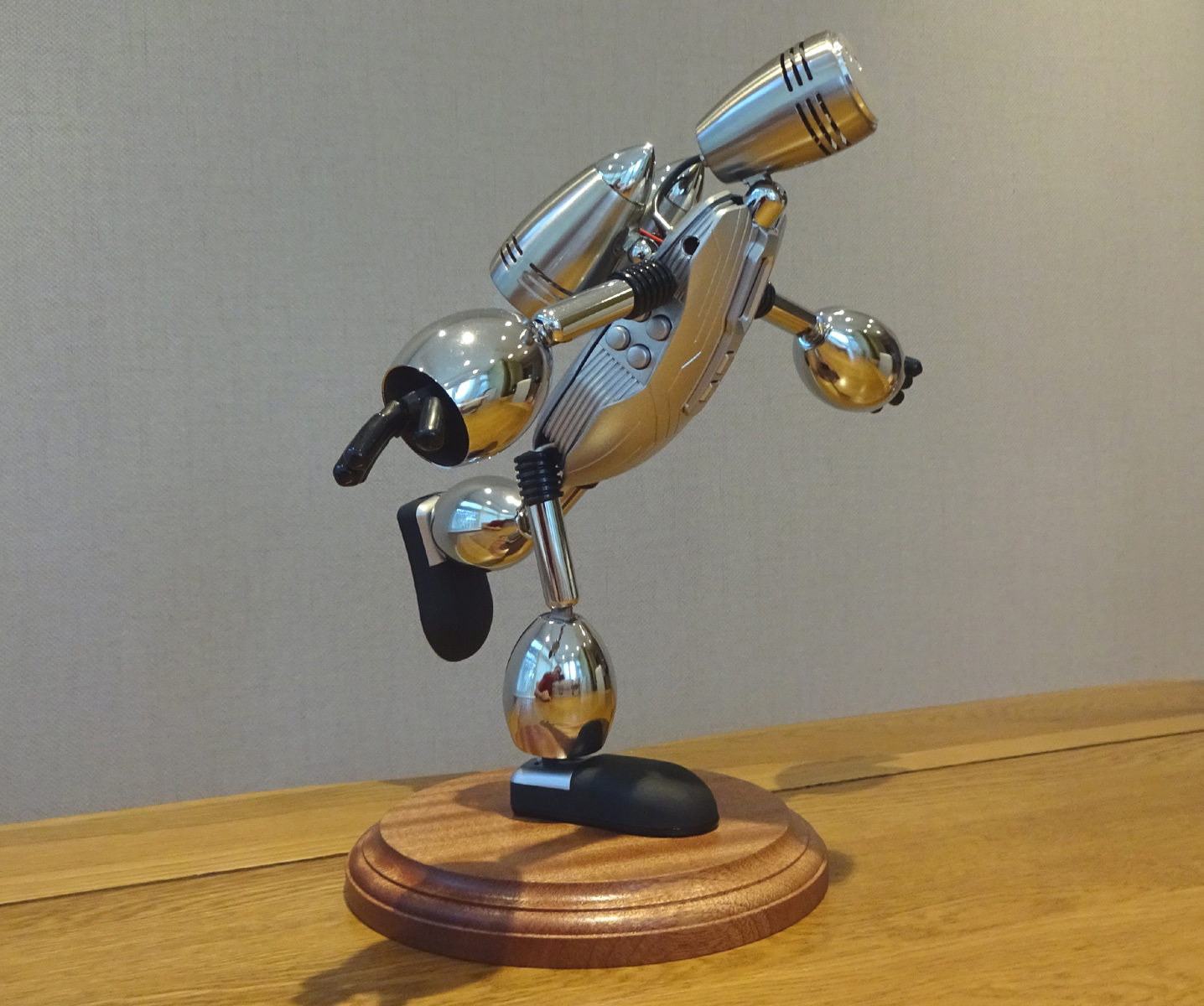 "Rocket Man" robot art sculpture / model - Off-Topic For Sale - MSUK RC ...